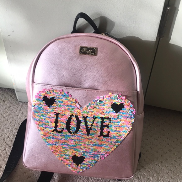 Betsey Johnson | Bags | New Betsey Johnson Pink Heart Backpack Nice ...